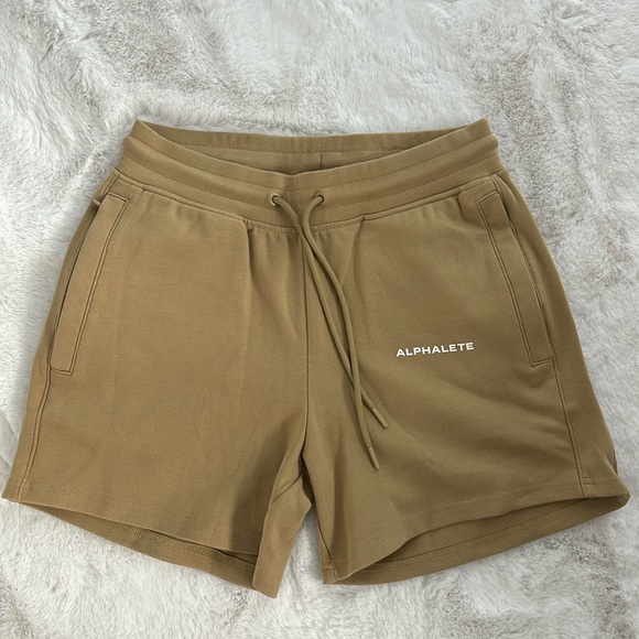 Alphalete | Shorts | Nwot Alphalete Core Women Sweat Shorts With Zip ...